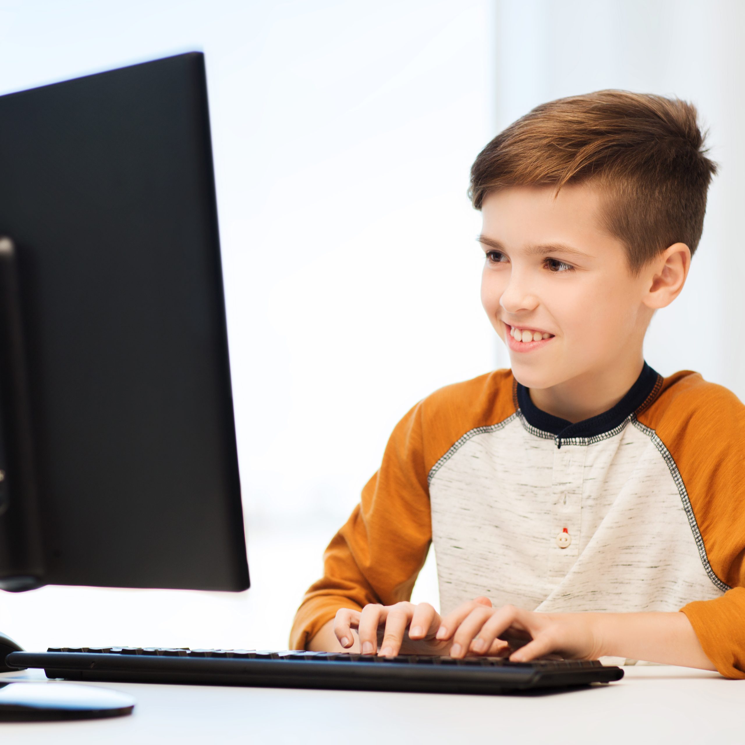 TopiaTrainer - Webmine